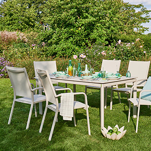 Günstige Gartenmöbel aus Polyrattan, Holz & Co. bei Höffner