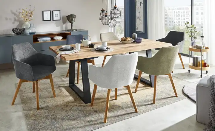 Woodford Armlehnstuhl mit Massivholzgestell Muron | Armlehne, Olivgrün